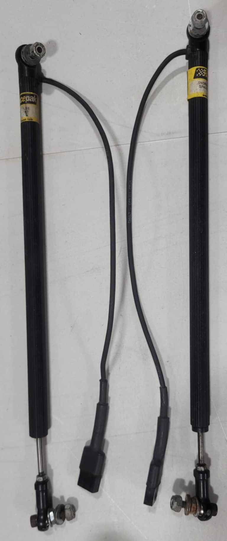 USED Racepak 8" Linear Travel Sensor - Hyperaktive Performance Solutions
